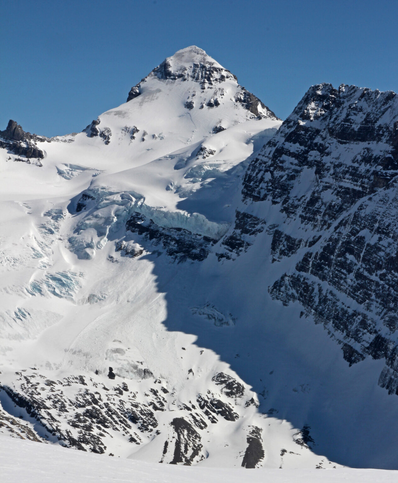 Mons–Lyell–Icefall Ski Traverse (April 10–17, 2016) - Stan Wagon